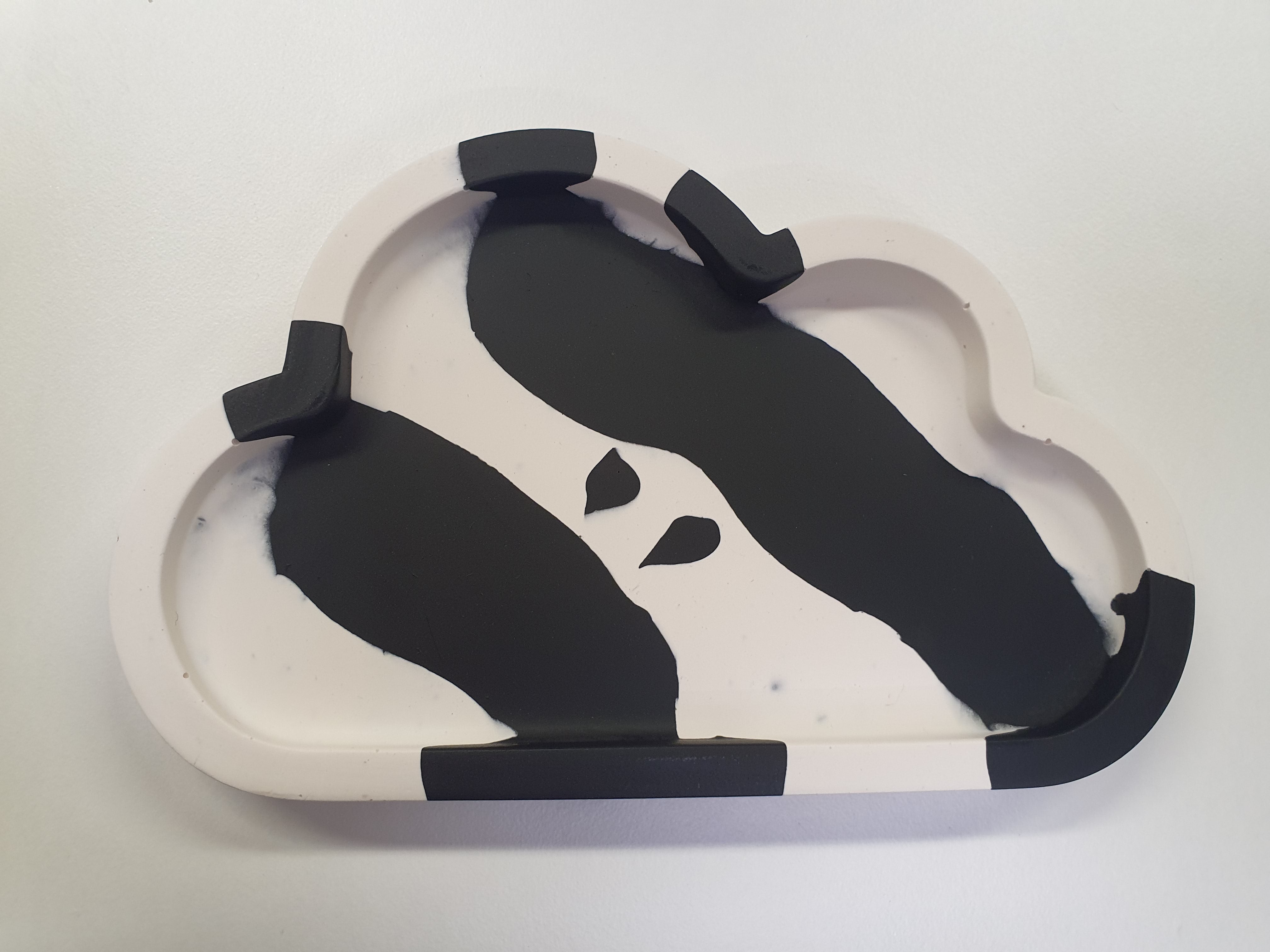 Celestia Jesmonite Cloud in Zebra gone rogue – Cranky Cow Creations